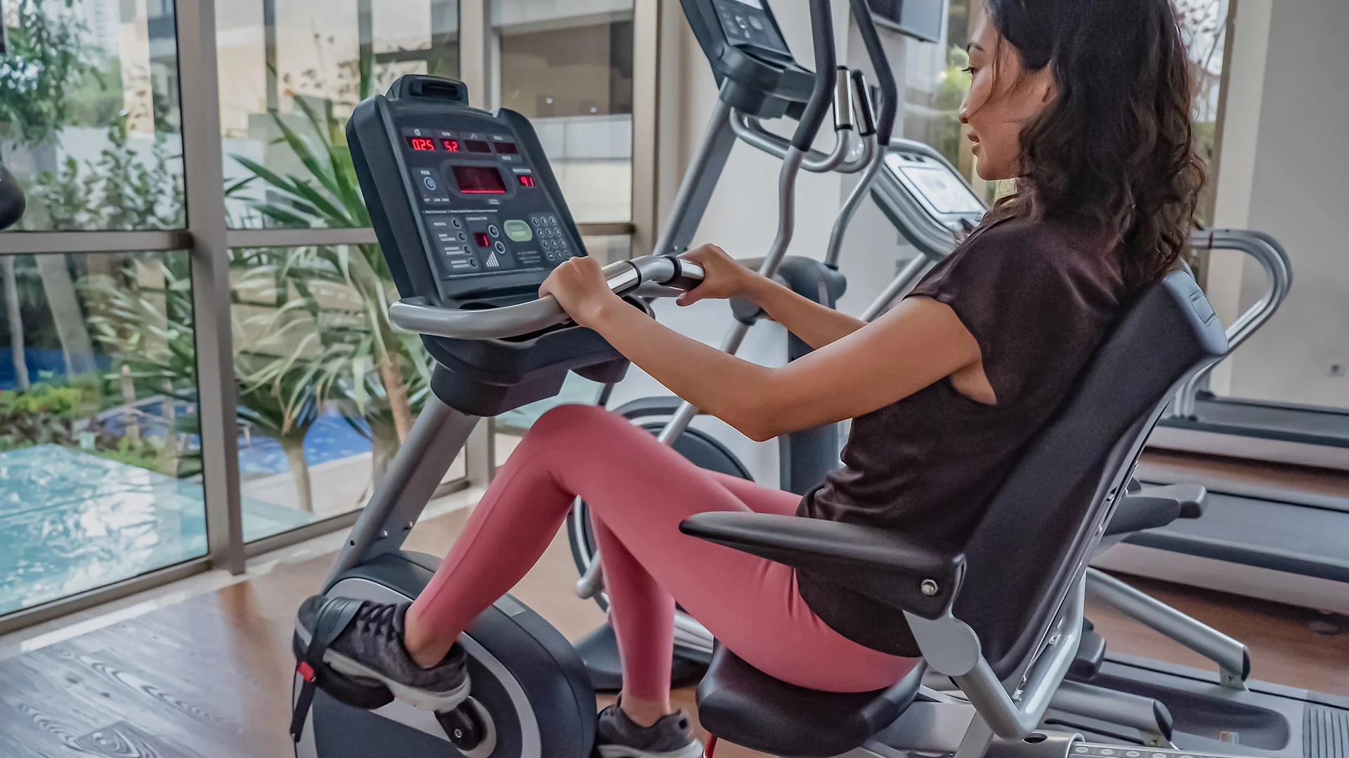 5 Benefits of Using a Recumbent Exercise Bike in Your Workout - GoodRx