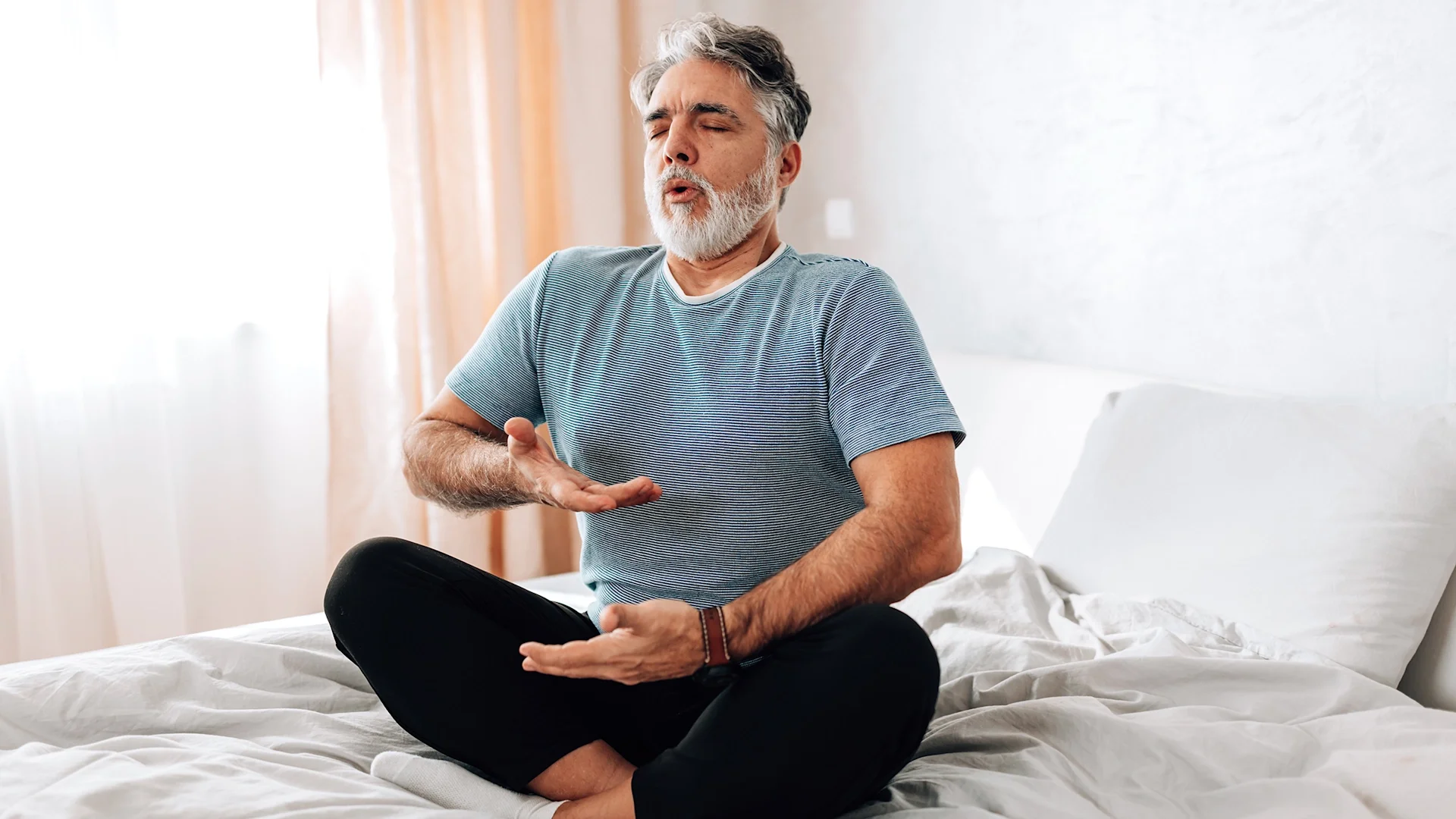 Broken Rib Treatment: Recovery Time & How to Heal Faster - GoodRx