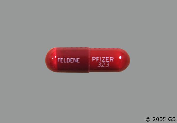 Piroxicam (Feldene): Basics, Side Effects & Reviews